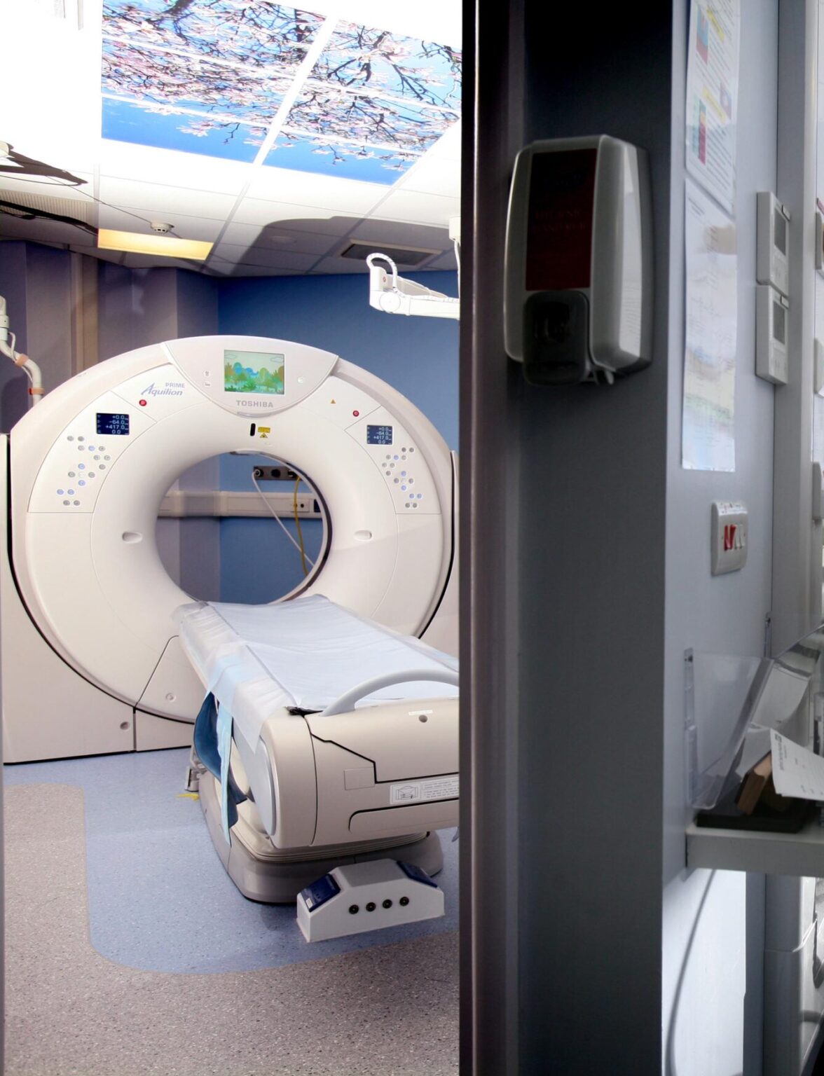 Thyroid cancer – Bradford Teaching Hospitals NHS Foundation Trust